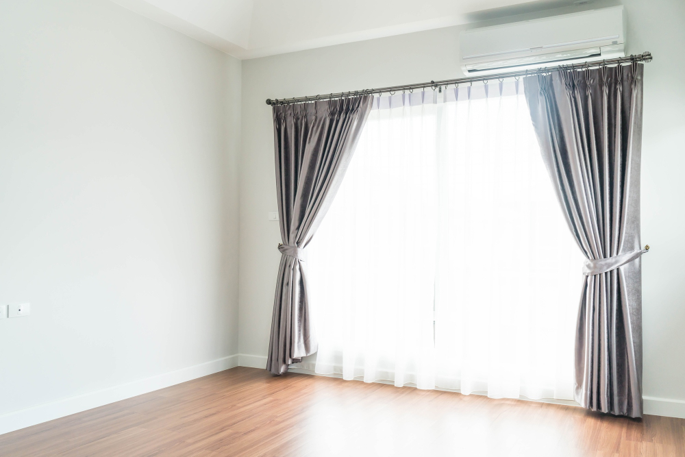 Drapes Vs. Curtains: Understanding The Key Differences | D.P Interiors